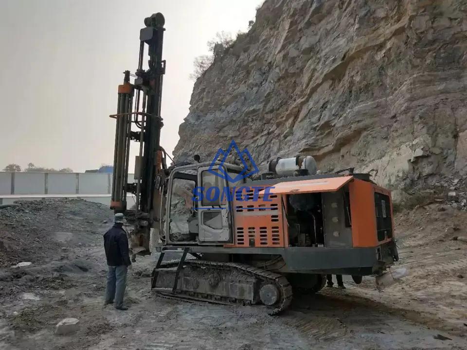 SDA-45 Integrated DTH Blast Hole Drill Rigs Built-in Air Compressor ...